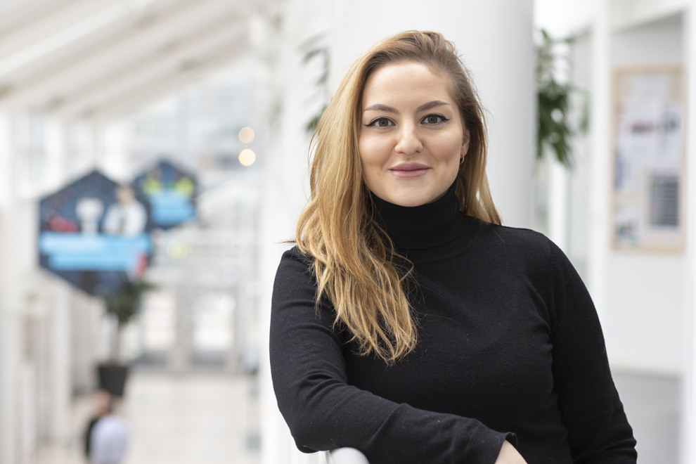 Fem frågor till studenten Irma Sehovic | hh.se